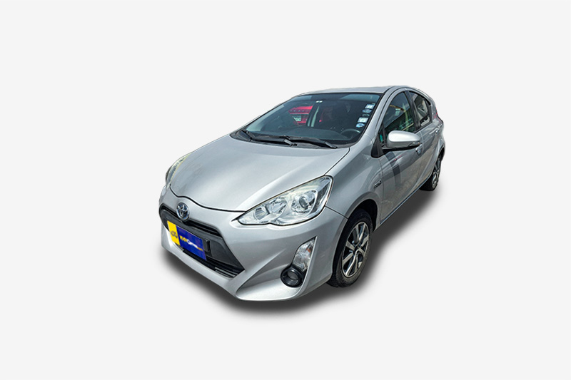 TOYOTA PRIUS C SPORT AC 1.5 5P 4X2 TA HYBRID en Quito