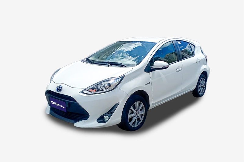 TOYOTA PRIUS C SPORT AC 1.5 5P 4X2 TA en Quito
