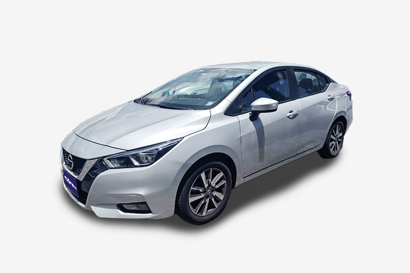 NISSAN VERSA ADVANCE AC 1.6 4P 4X2 TM en Quito