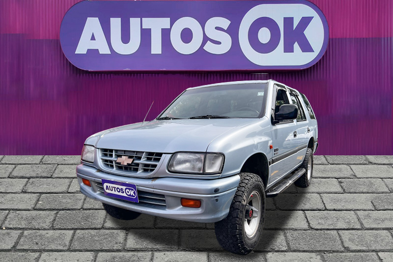 CHEVROLET RODEO V6 T/M A/C en Quito